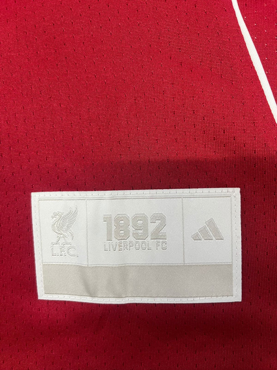 Liverpool US Baseball Red 2025/26 - Master Quality – Indiansoccermart